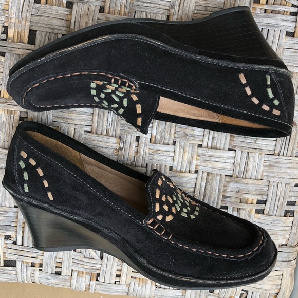 Clarks | Shoes | Clarks Artisan Collection Suede Wedges | Poshmark